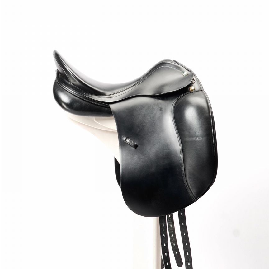 Седло выездковое Prestige Top Dressage