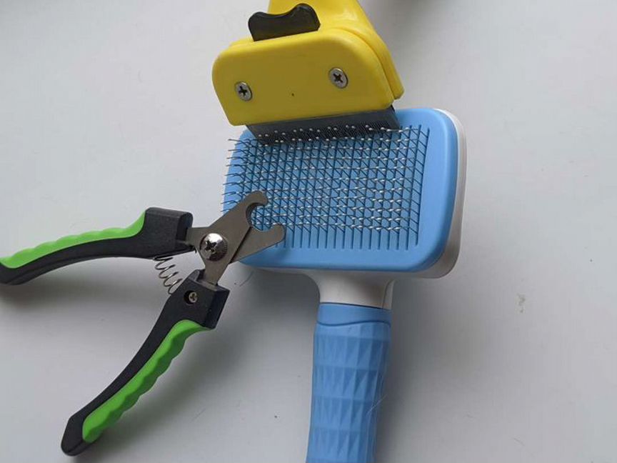 Набор по уходу за кошками и собаками