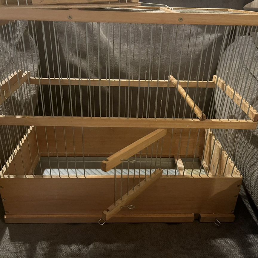 Клетка и переноска для птиц