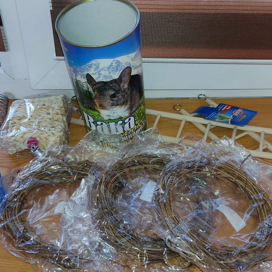 Вещи для попугая