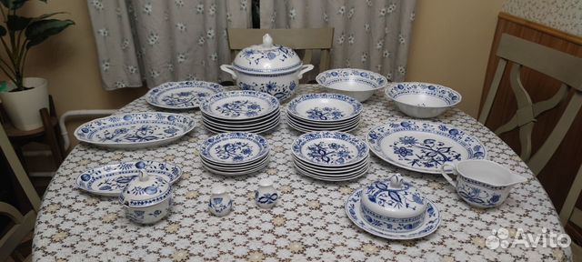 Сервиз обеденный Kahla Zwiebelmuster Indigo ГДР купить в Москве | Хобби и отдых | Авито
