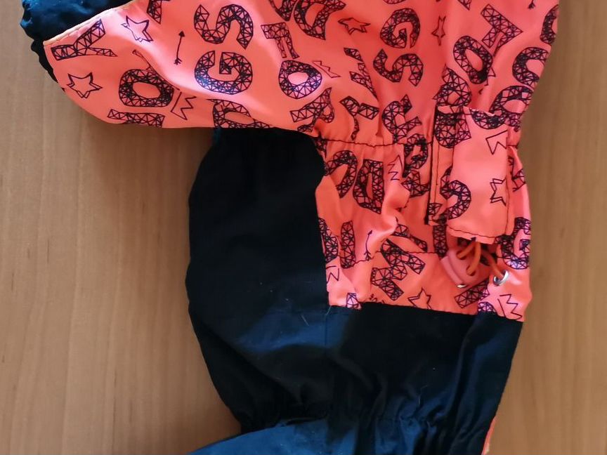 Комбинезон для маленькой собаки