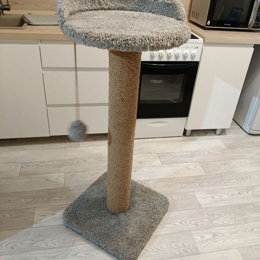 Когтеточка для кошек высокая бу