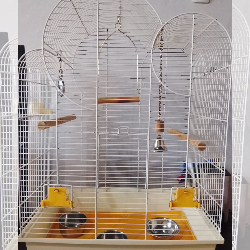 Клетка для попугая большая