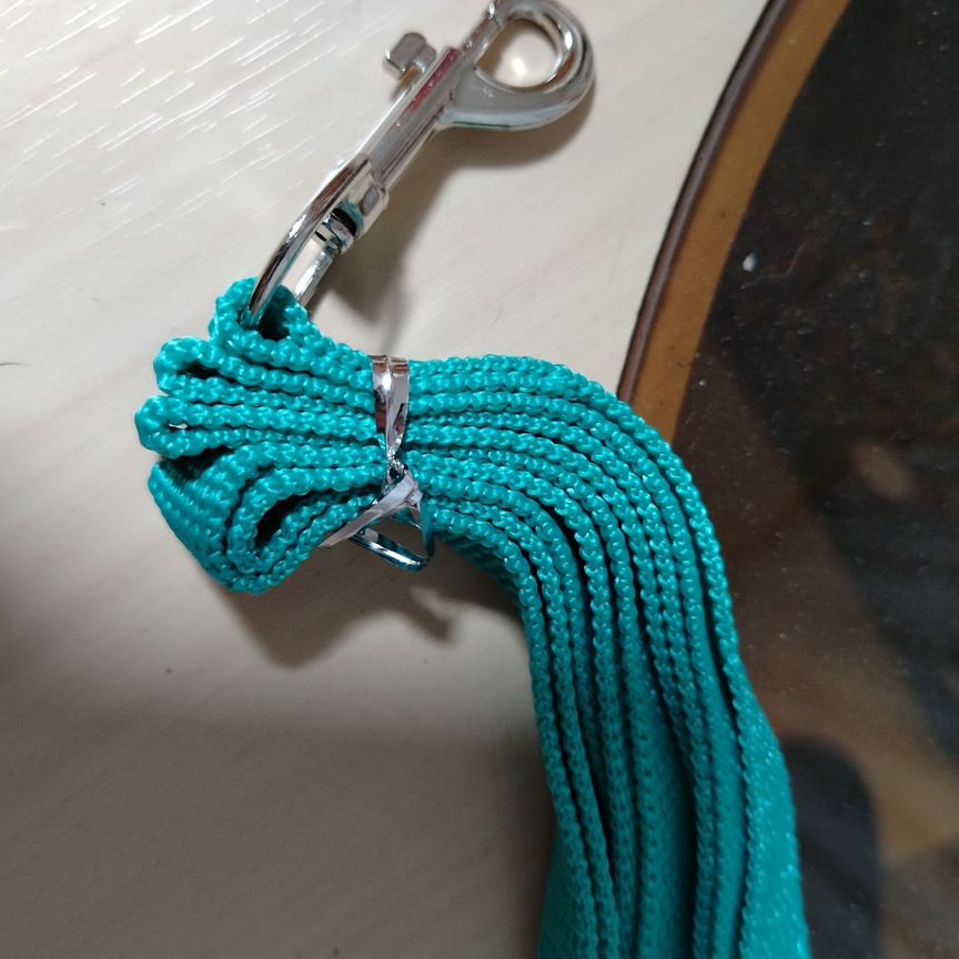 Поводок для собак