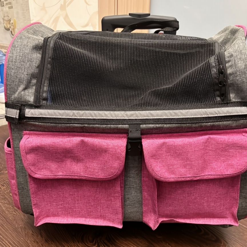 Переноска для животных на колесиках