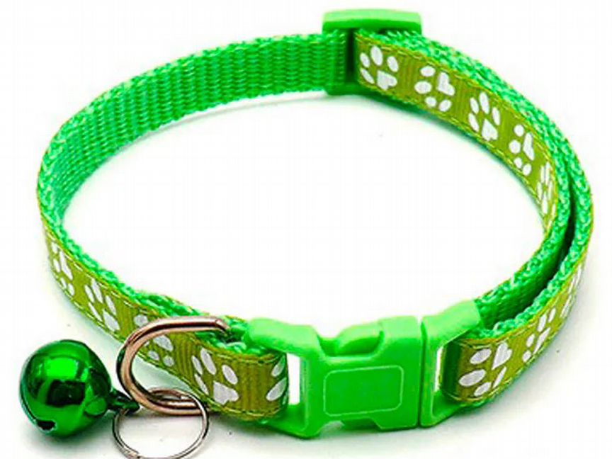 Ошейник для кошек и собак с колокольчиком цвета