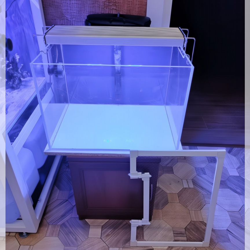 Морской аквариум бу с оборудованием