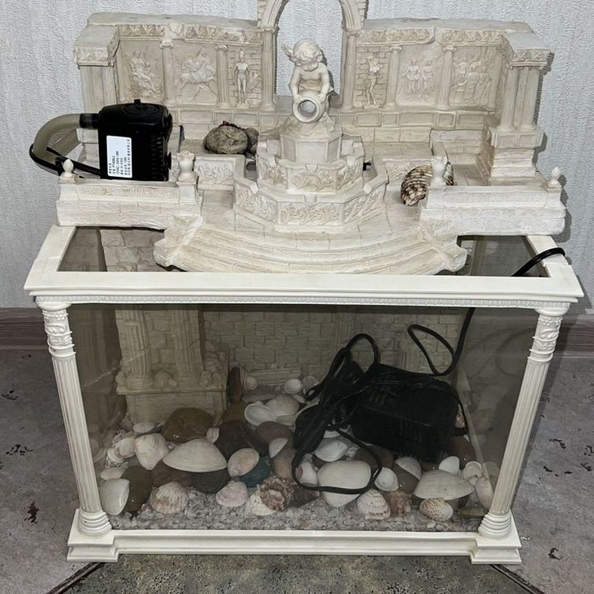 Аквариум с водопадом