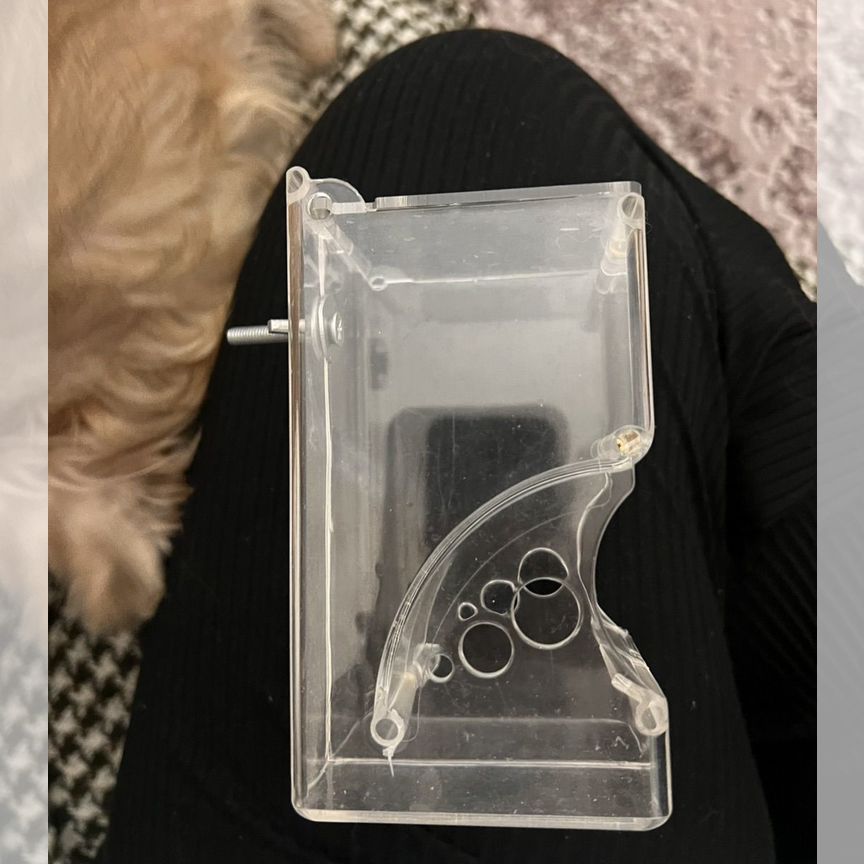 Кормушка C креплением