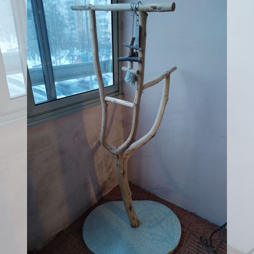 Напольная подставка для попугая