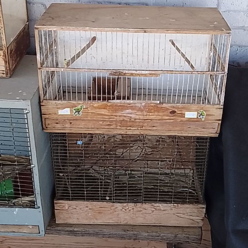 Клетки для певчих птиц