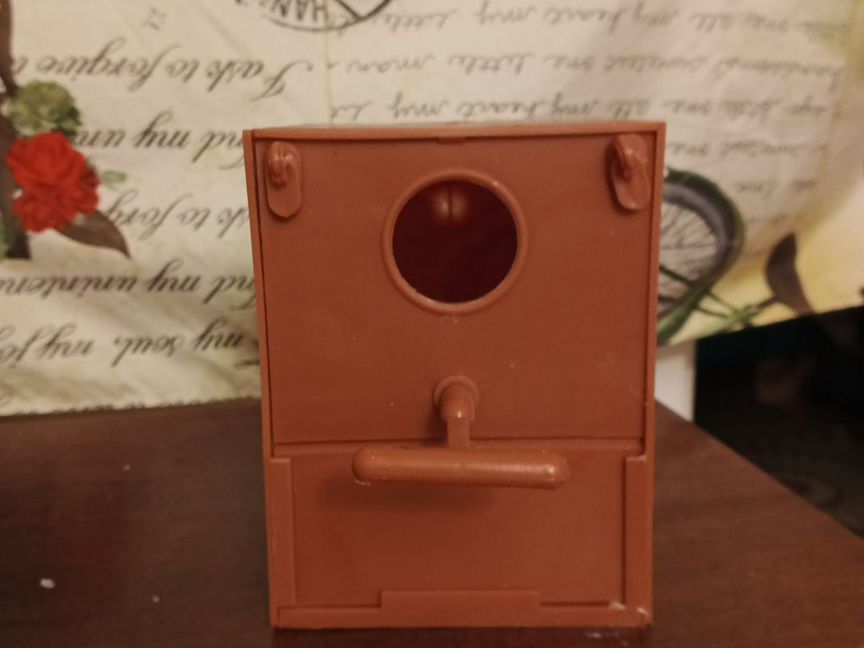 Домик для попугаев