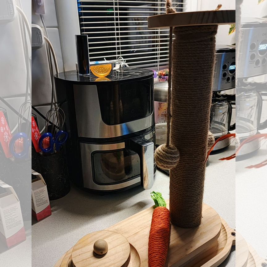 Когтеточка для кошек новая