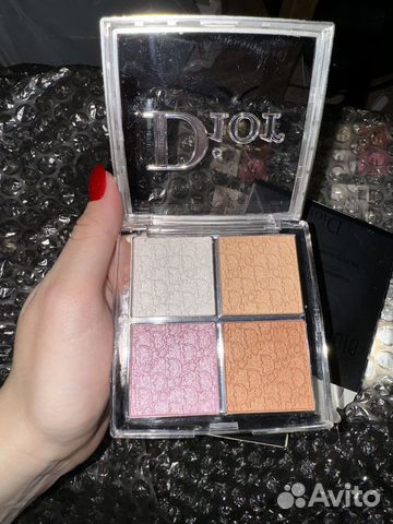 Палетка хайлайтеров dior купить в Москве | Личные вещи | Авито