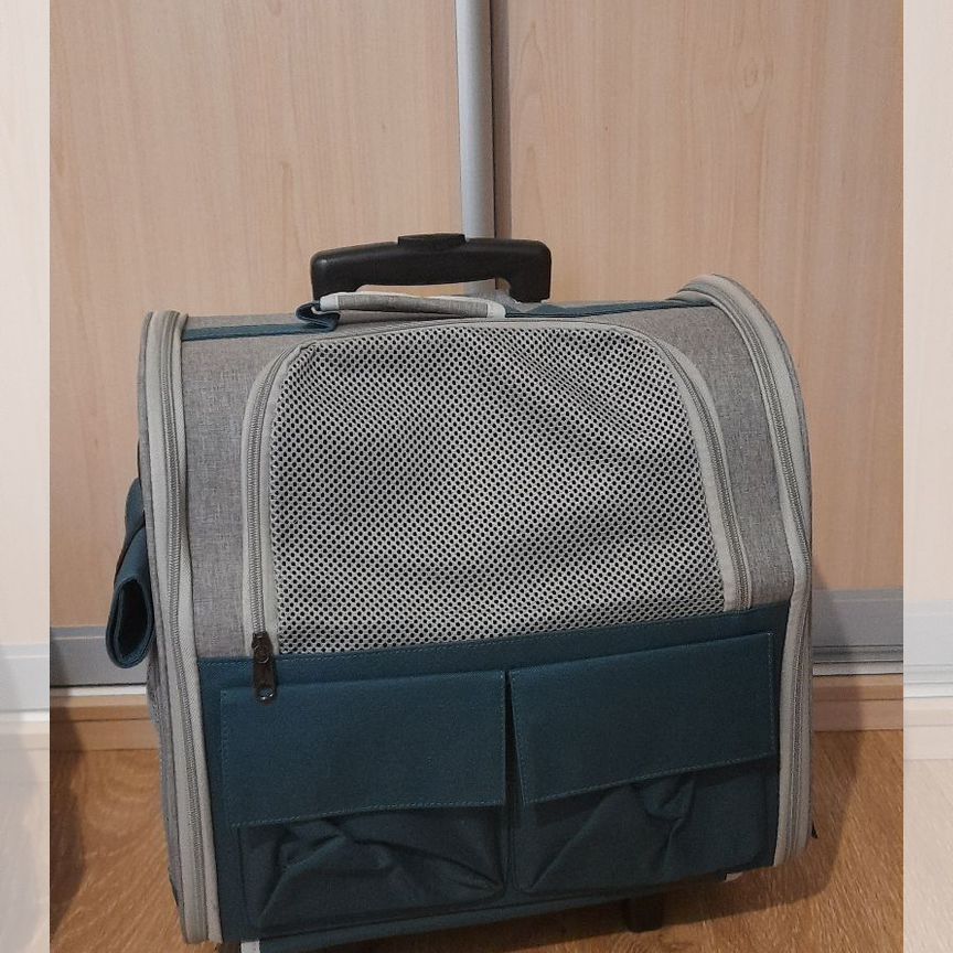 Переноска для кота на колесиках