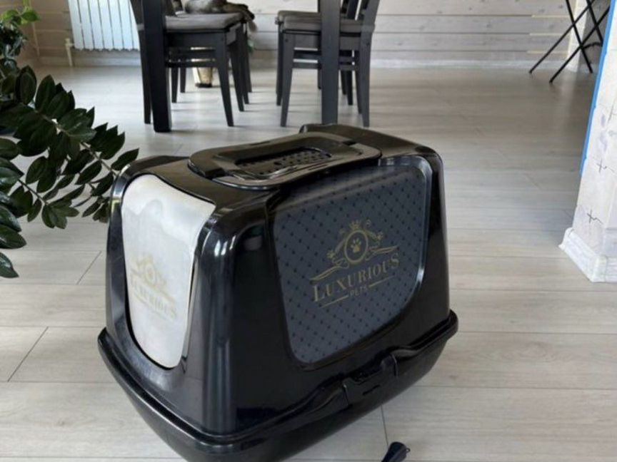 Туалет Luxurious Pets 57х45х42