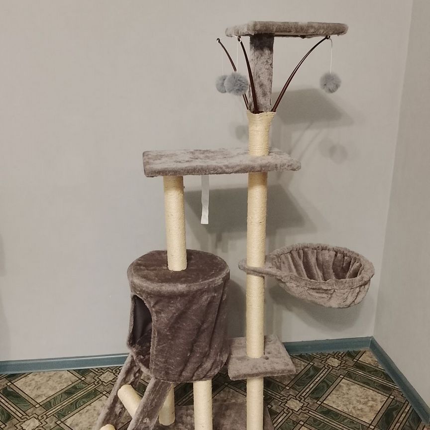 Домик когтеточка. Новый, собранный в январе