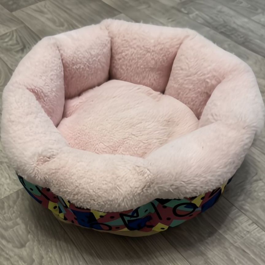 Лежанка для собак