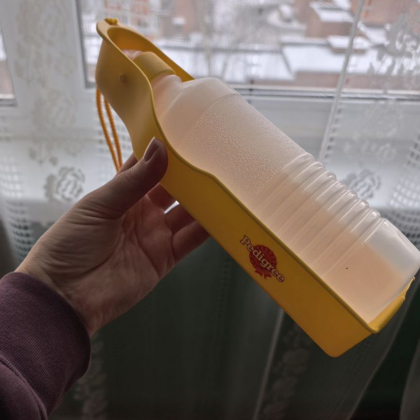 Поилка для собак дорожная