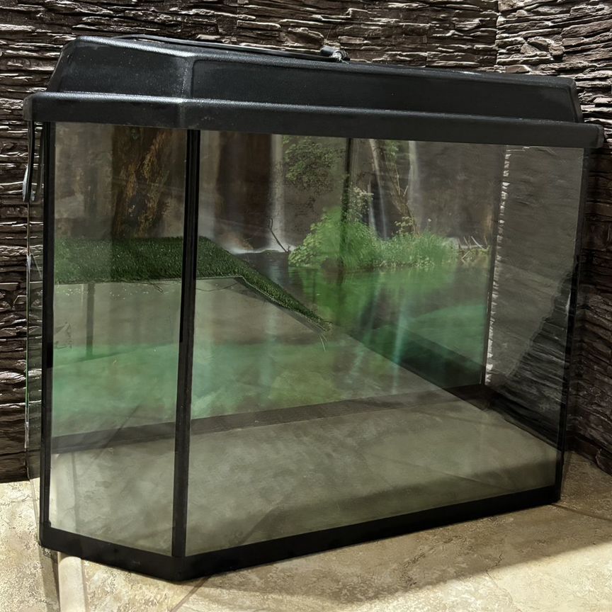 Террариум для сухопутной черепахи