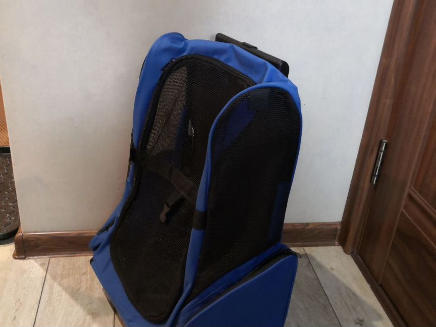 Переноска для собак на колесах в самолет