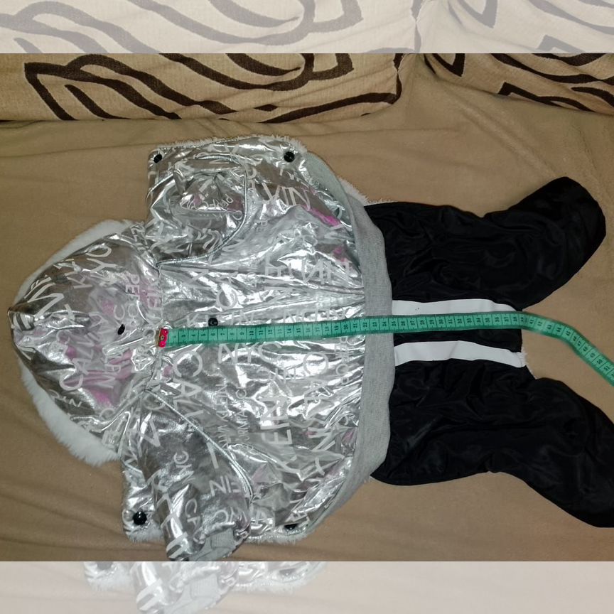 Зимний комбинезон для средней собаки