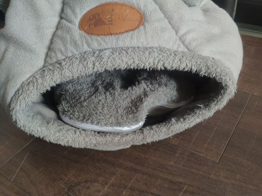 Лежанка для собак/кошки,домик