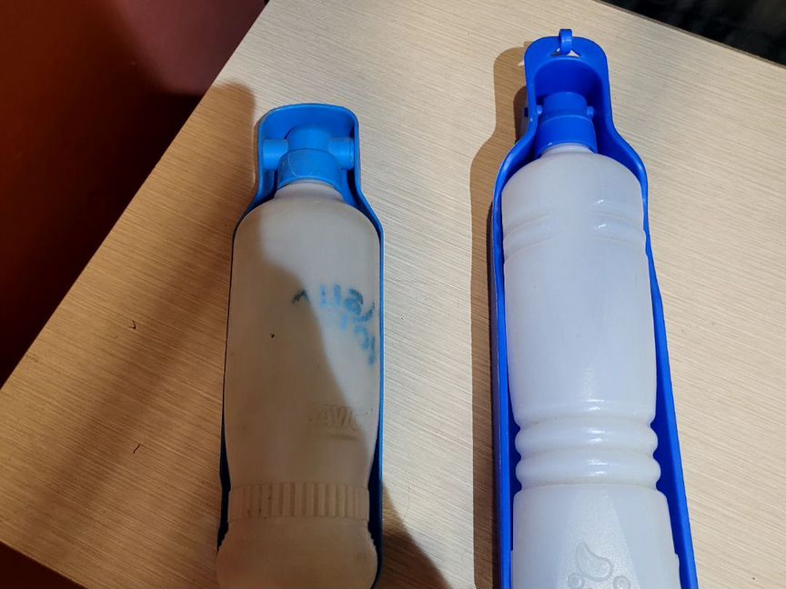 Бутылки для воды для собак