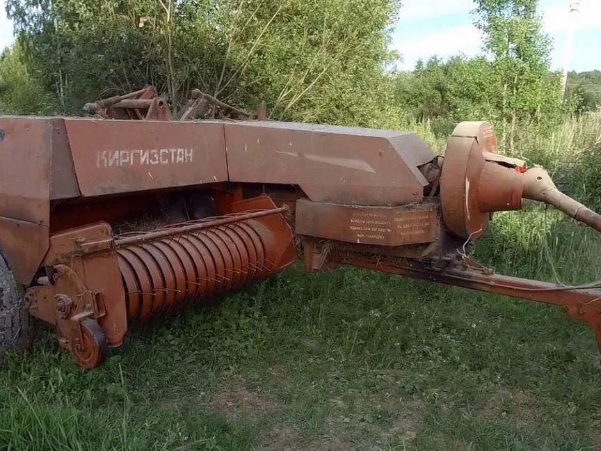 Люцерна в тюках