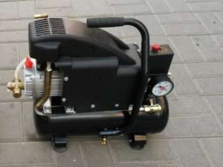 Доильный компресор на запчасти