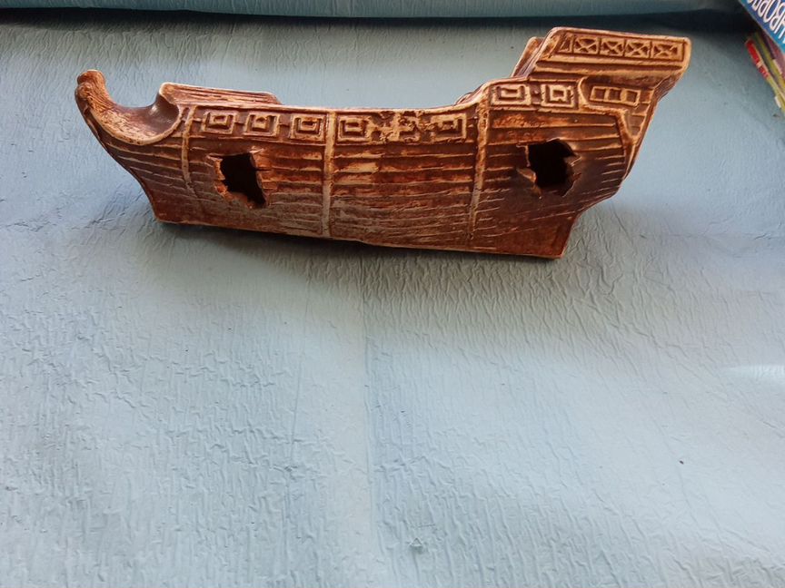 Украшения для аквариума