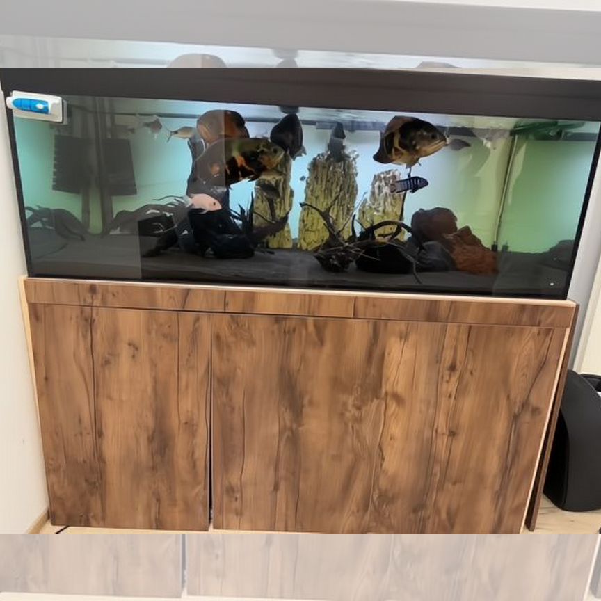 Аквариум 700 литров полный комплект