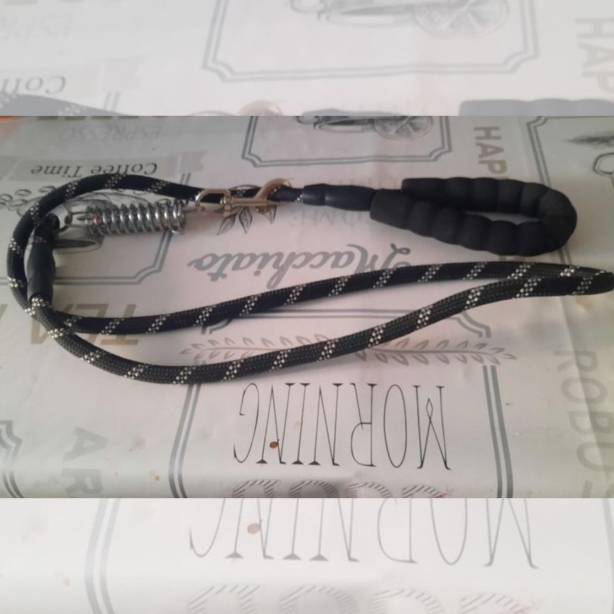 Поводок для собак