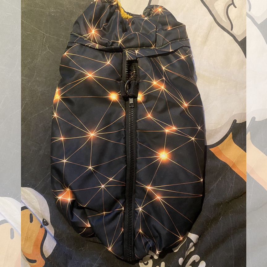 Комбинезон для маленькой собаки