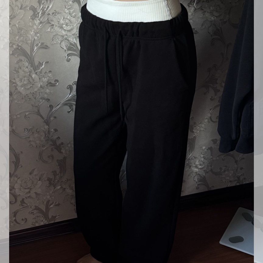 Спортивные штаны теплые женские