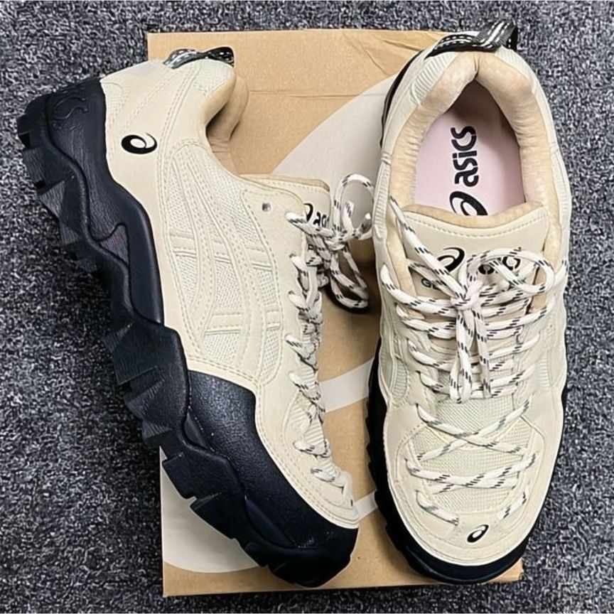 Кроссовки Asics Gel Pickax