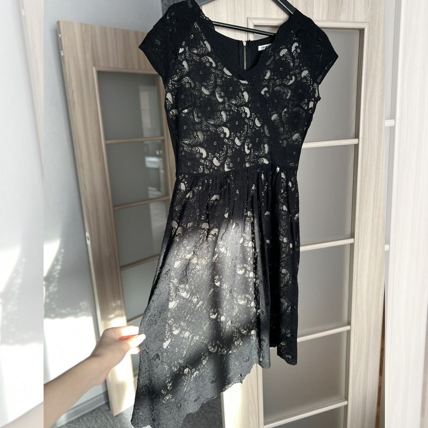 Платье женское Mango 48-50